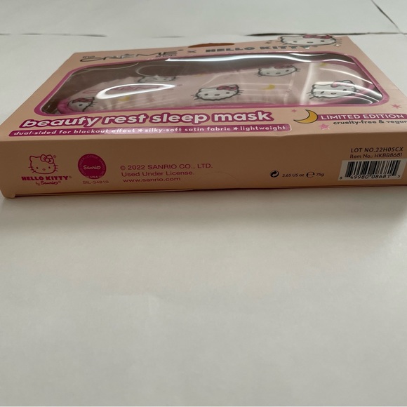 Hello Kitty | Accessories | New Hello Kitty Sleeping Mask Beauty Rest ...